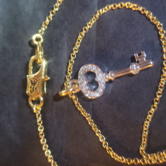 Juicy Couture | Jewelry | Vintage Pave Key Necklace By Juicy Courture ...